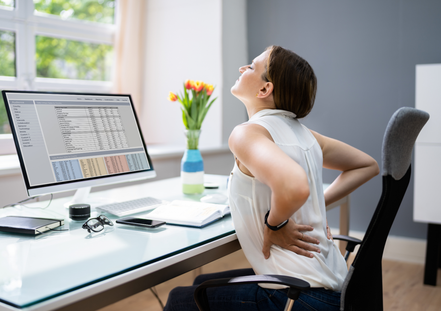 3 Common Workplace Ergonomic Mistakes and How to Fix Them – Gymba®